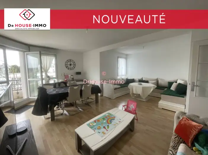Appartement à vendre 3 pièces de 74 m² - Mantes-la-Jolie (78200)